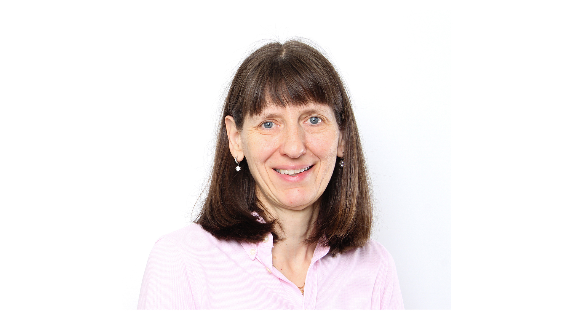 Turid ser og lytter til alle ansatte